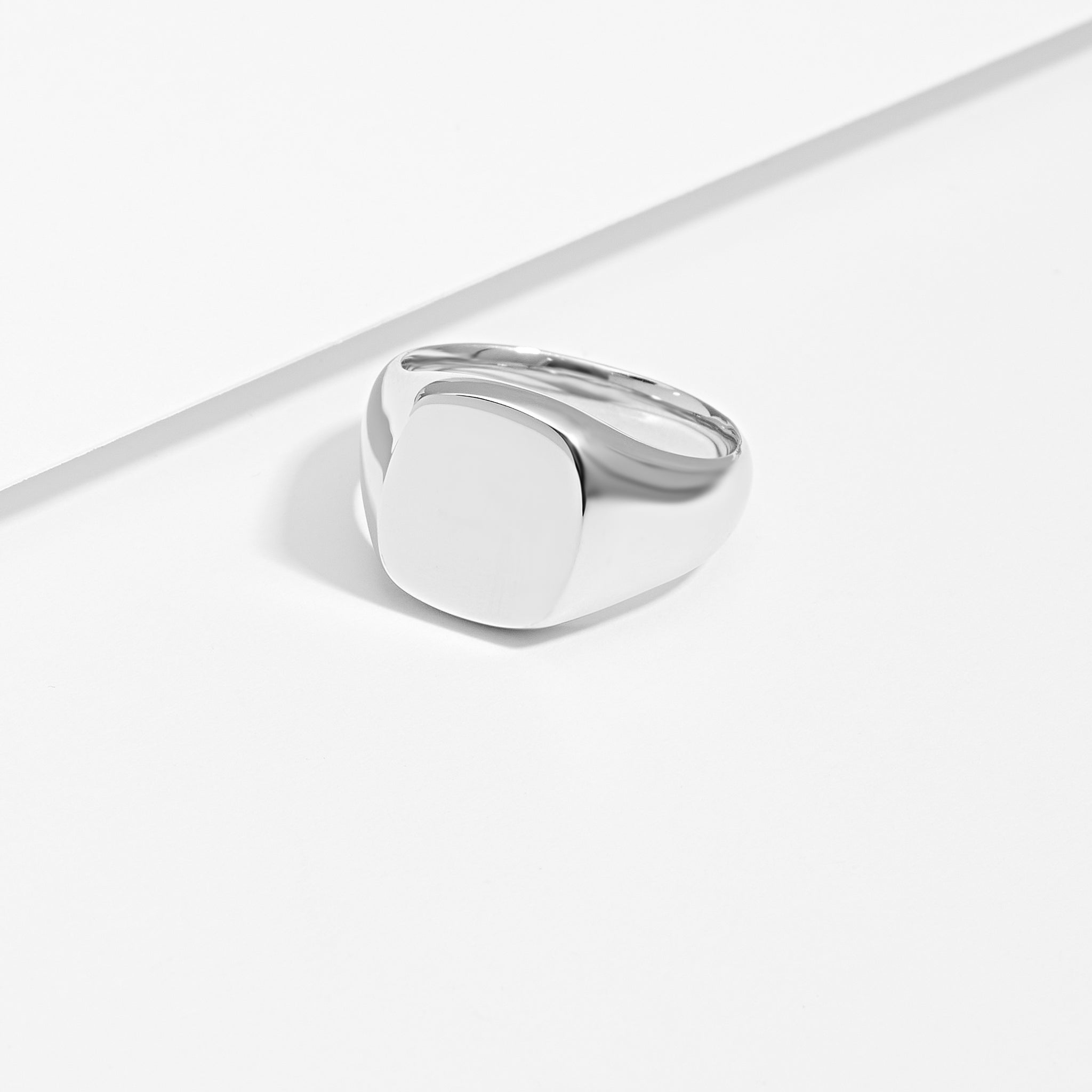 Sterling Silver Rounded Rectangle Flat Top Signet Ring – Simon Curwood ...